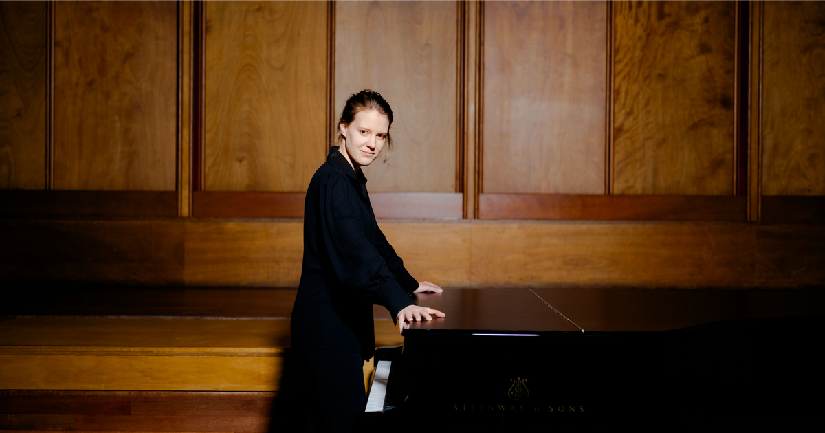 “Ik wil het publiek licht meegeven” – Alexandra Kaptein ...